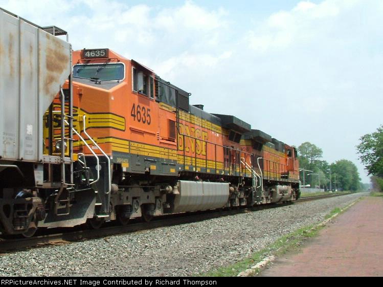 BNSF 4635